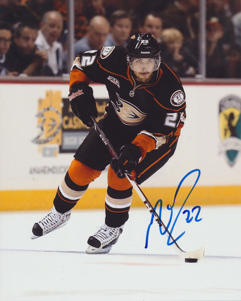 MATHIEU PERREAULT SIGNED ANAHEIM DUCKS 8X10 PHOTO – Overtime Autographs